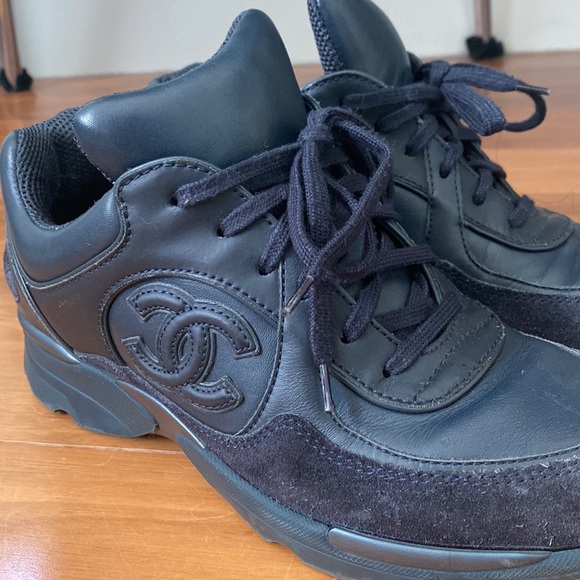 CHANEL | Shoes | Chanel Cc Runner In Navy | Poshmark